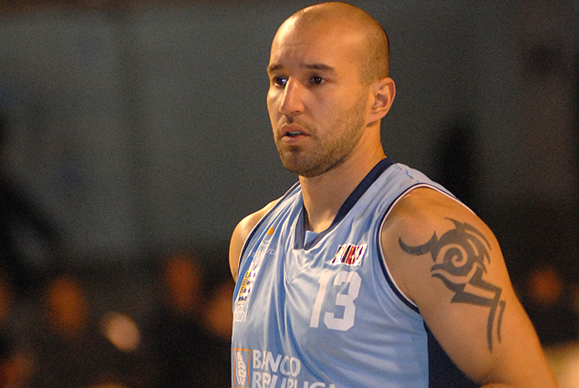 Libertad suma a Sebastián Vázquez